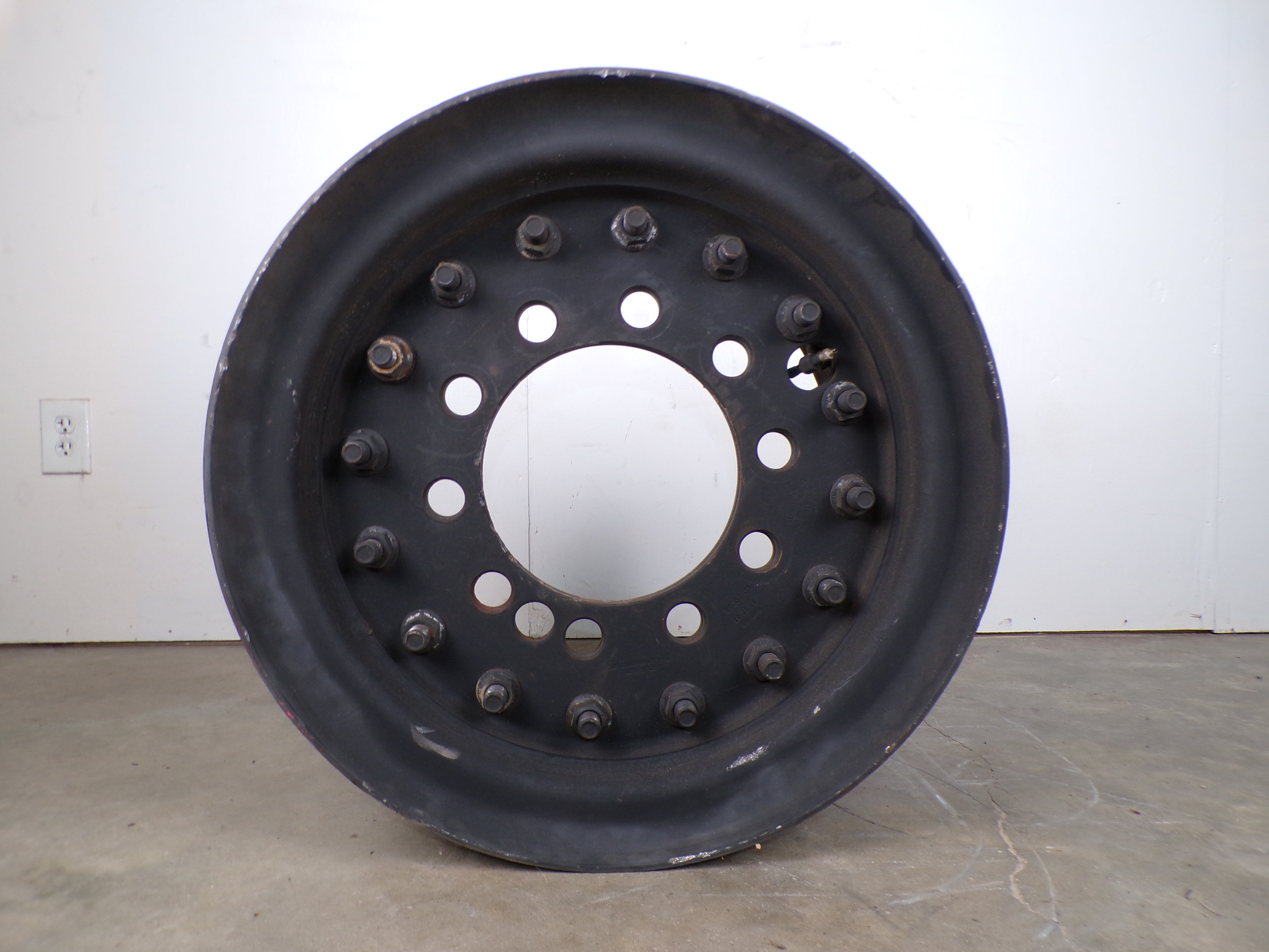 HEMTT Steel Wheel 20"X10" with 10x11.25 Lug Pattern Used