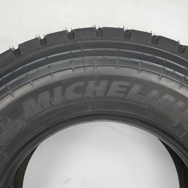 385/65R22.5 Michelin XZY3 Commercial Truck Tire
